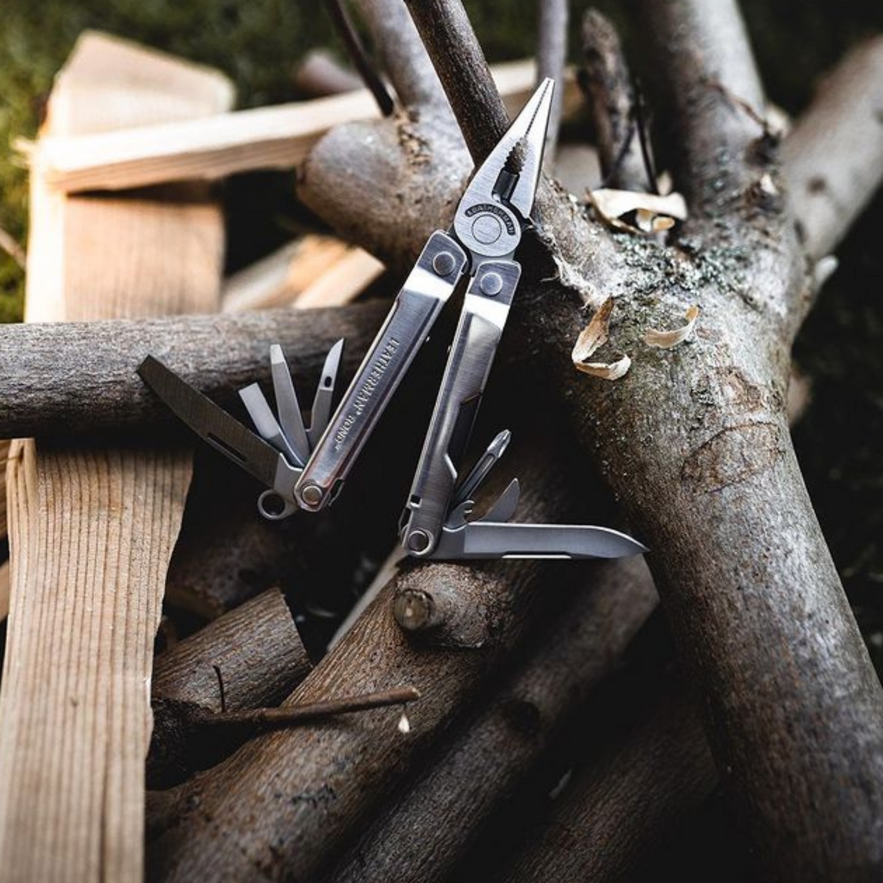 Leatherman Singapore | Handcrafted Multi-tools, Knives & Pocket Tools ...